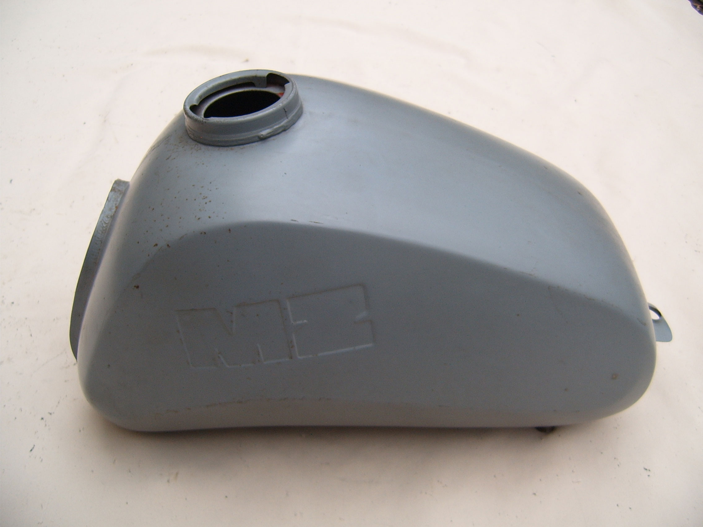 neuer Tank MZ ETZ 125 150 - mz-es.de Ersatzteileshop